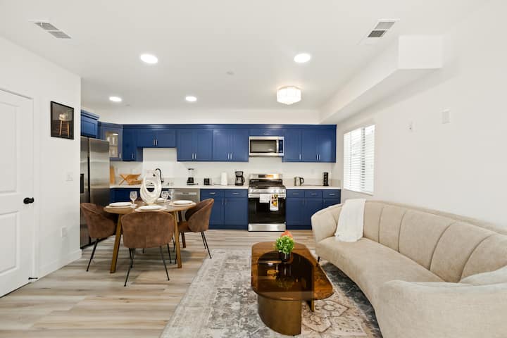 Cozy Modern Retreat. Mins From La & Universal 53b - 다우니