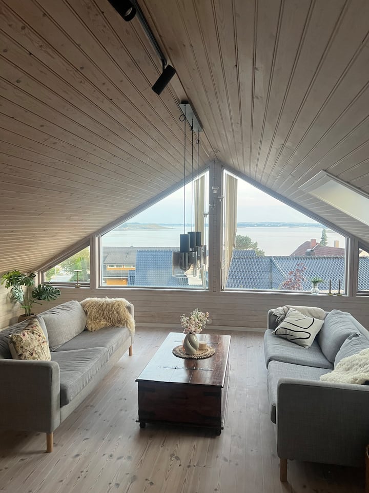 Stort Hus Ved Sjøen - Stavanger