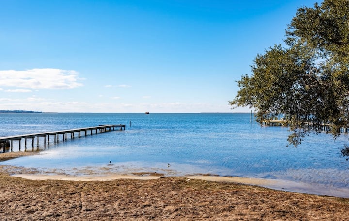 Cozy Obx Retreat • Hot Tub • Bikes • Near Sound - Southern Shores, NC