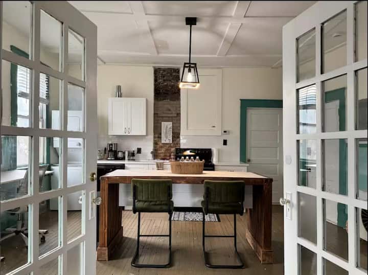 1920s Historic Gem. Walk To Bishop Arts. Balcony - Dallas, TX