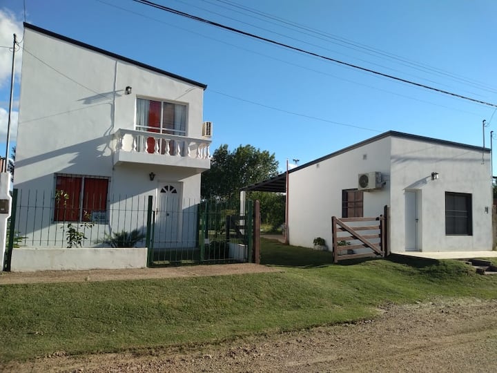 Bungalows La Tranquera 
Hasta 6 Personas - アルゼンチン コロン