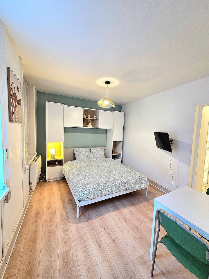 A L'orée De Croix - Croix