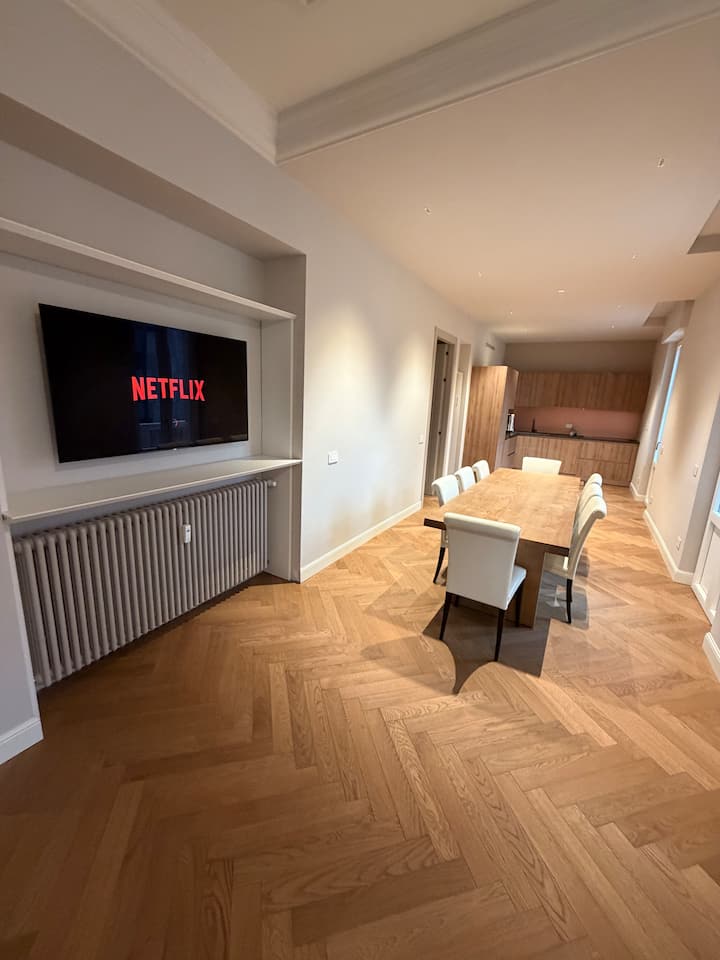 Gae Aulenti Luxury Experience 3 Rooms, 3 Bathrooms - Milaan