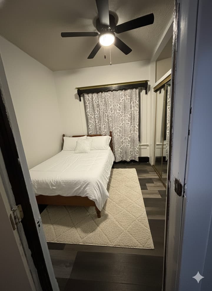 Timeless Retreat - Hammond, IN