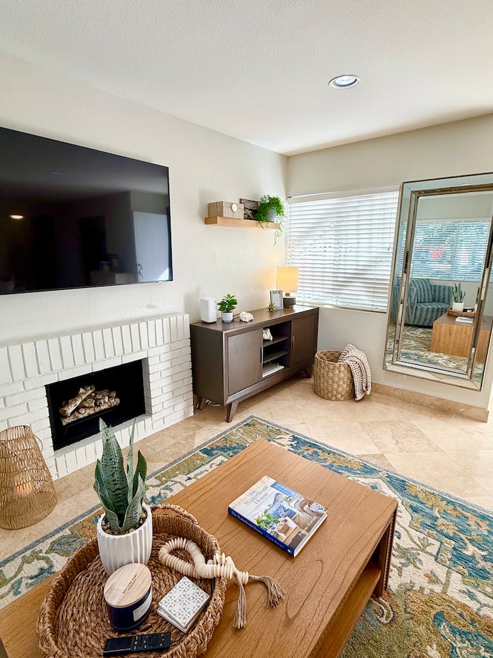 Strands Beach Cottage - Dana Point, CA