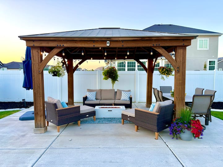 Cozy 3 Bedroom Basement Apartment With Fire Pit - Lehi, UT