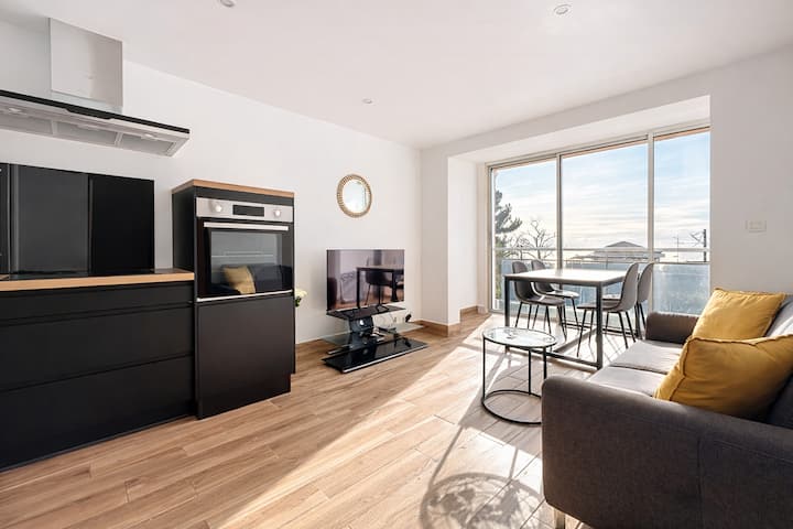 48m2 - Front De Mer, Climatisation, Piscine - Cannes