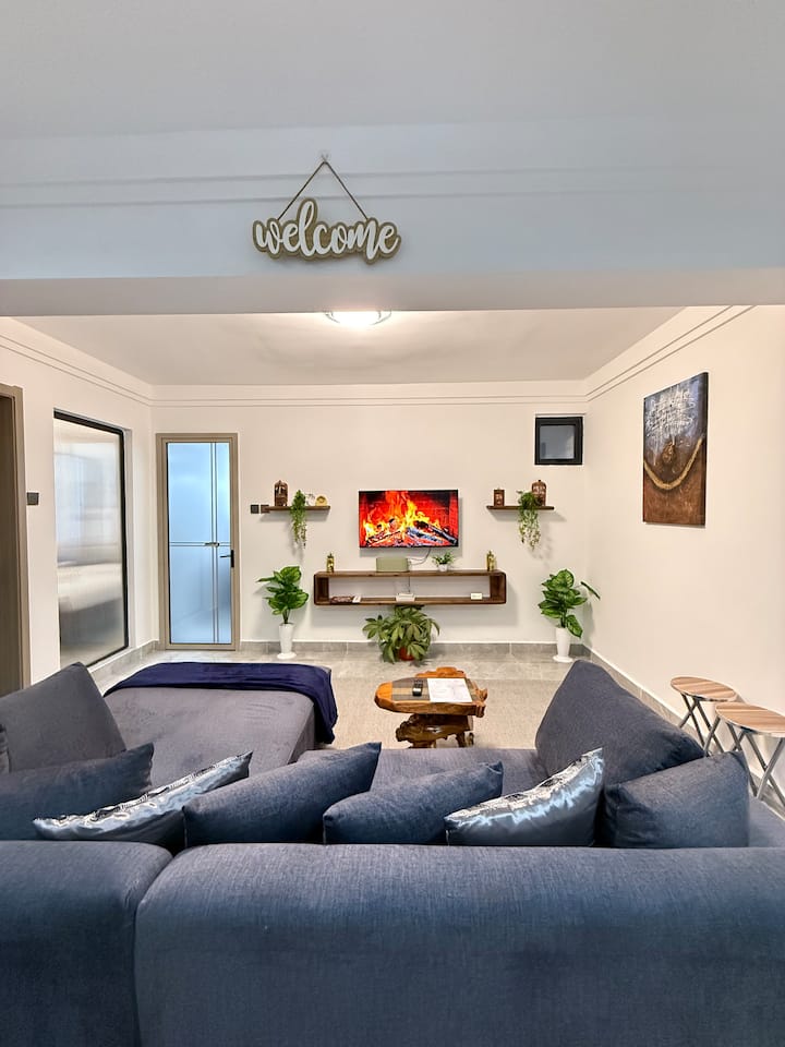 Cosy One Bedroom Apartment In Kilimani Near Malls - Nairobi