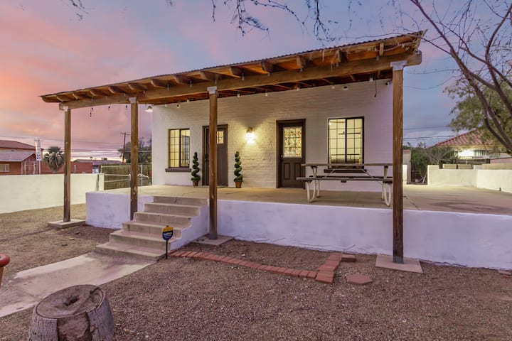 Casa Milagrostucson Chic, By U Of Aev Charger! - Tucson, AZ