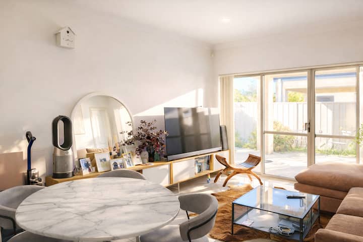 Private Suite Steps From Cafés | 10 Mins To Cbd - Ascot