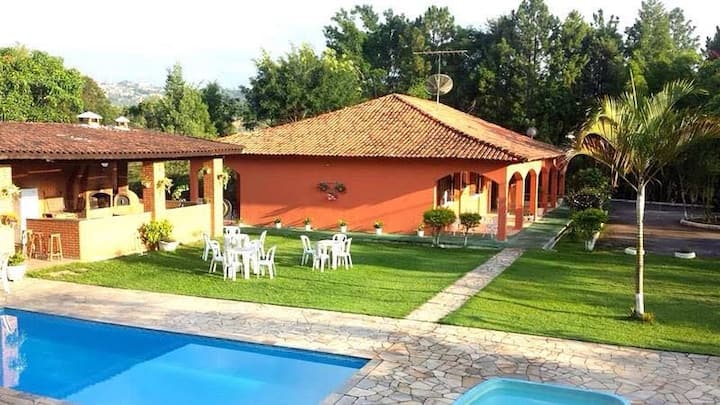 Refúgio Em Meio A Natureza-recanto Do Beija Flor - Arujá