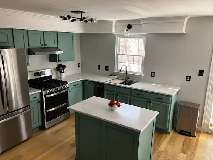 Fully Furnished 3br Townhome Near Iad - 赫恩登