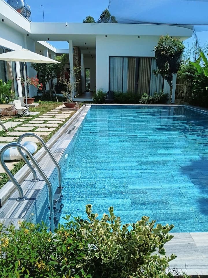 La Villa Phu Quoc - Private Saltwater Pool Villa - Phú Quốc