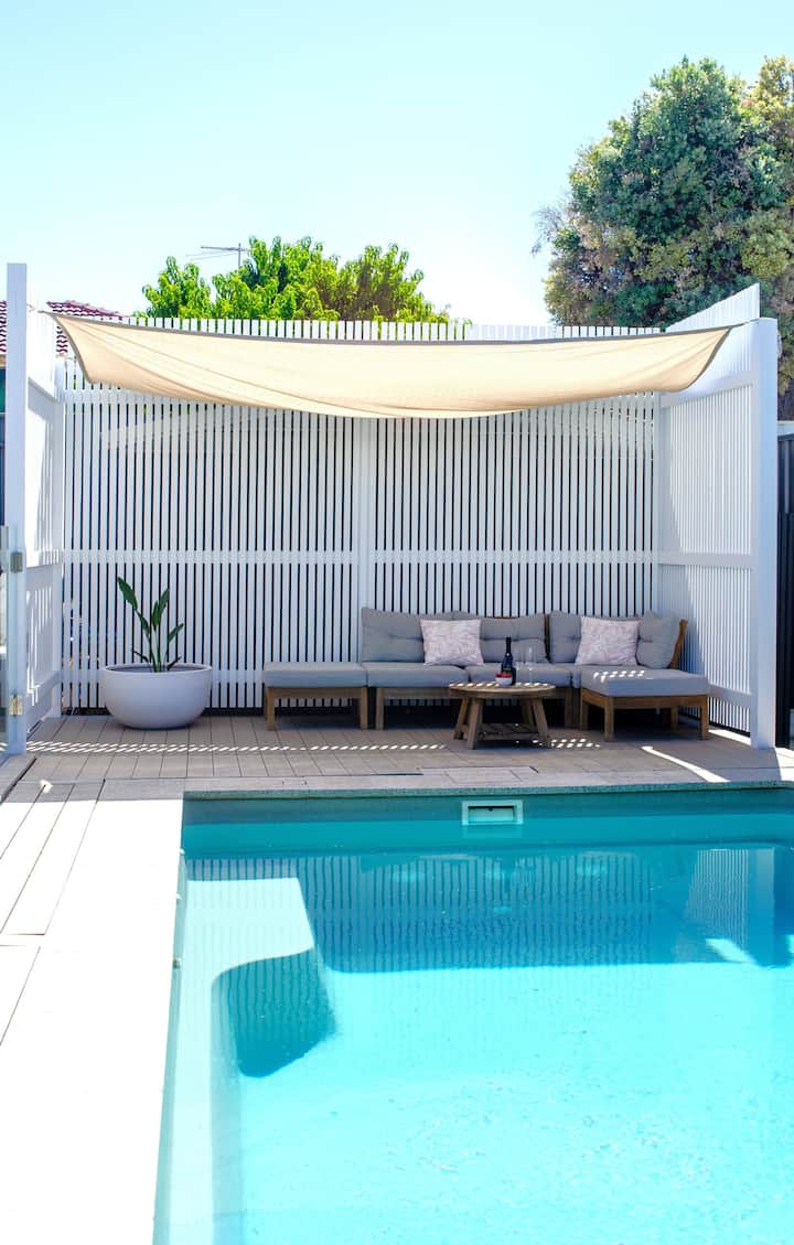 Palm Retreat Grange
Time To Relax - Port Adelaide