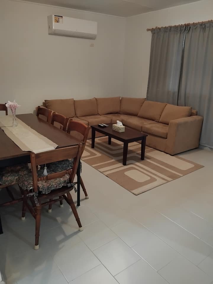 The Ridge Poolside Retreat - Lightning Ridge