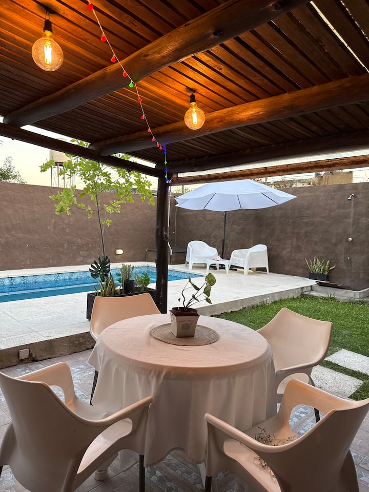 Casa Premium A Metros Del Carnaval + Piscina - Gualeguaychú