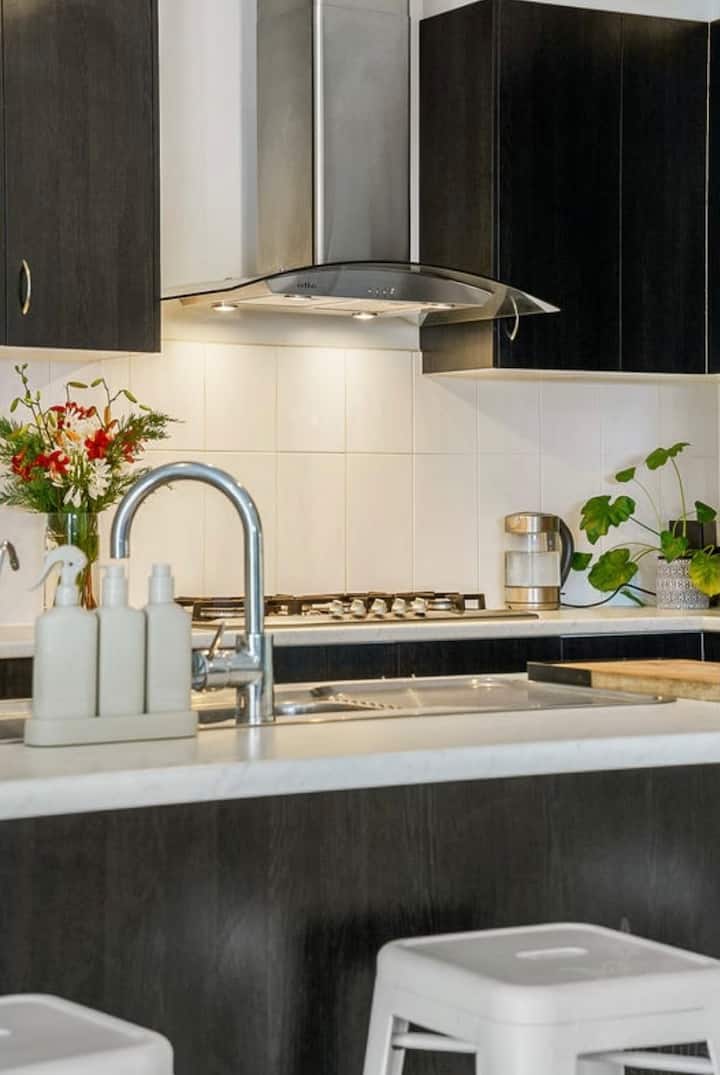 Spacious Family Retreat & Scenic Alfresco Living - Mount Barker