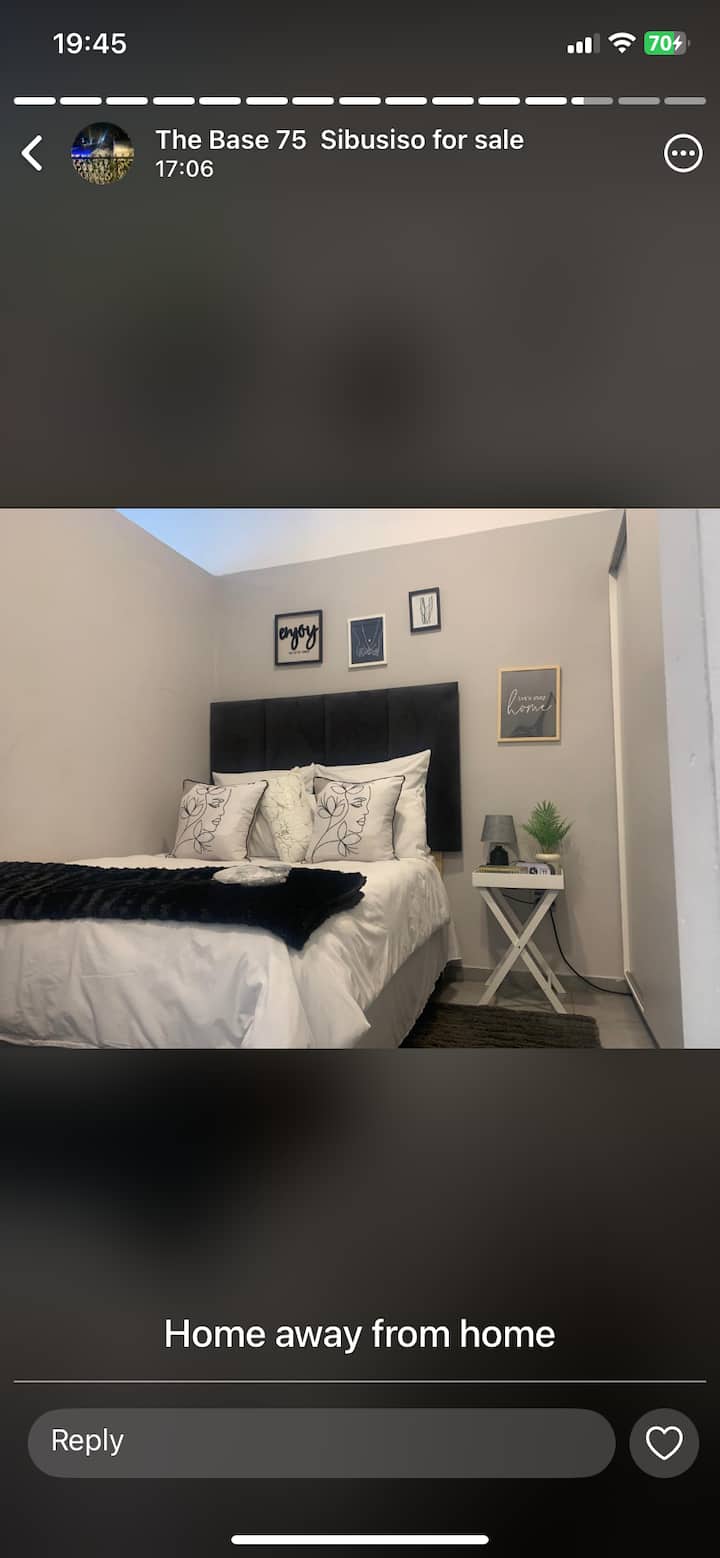 Cozy 1-bedroom Apartment | Ferndale, Randburg - Randburg