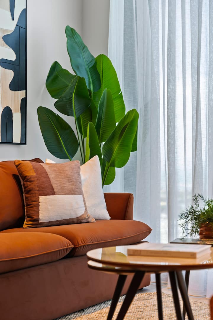 Stylish Queensbridge 1br | Pool, Gym & City Views - 