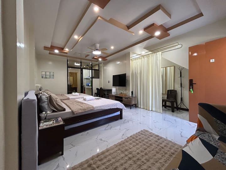Elegant Bedroom Near Manaoag Calasiao And Urdaneta - Manaoag