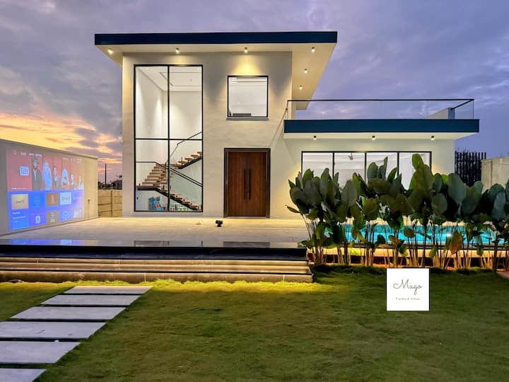 Petalwood By Magostays - 3br Pool Villa - India