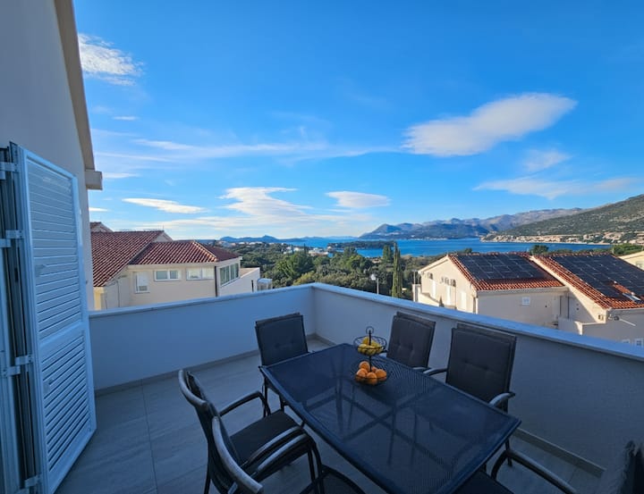 Spacious 4br Apt. W/sea & Sunset Views,ev Charging - Dubrovnik