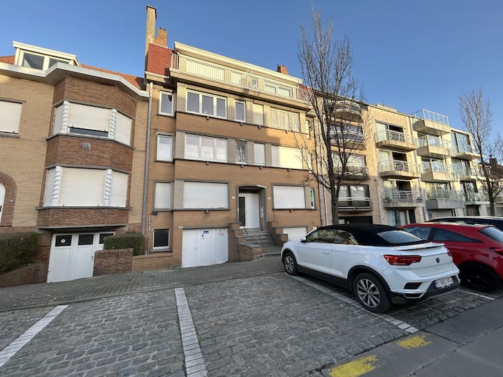 Prins 0102 - Appartement Met 2 Slaapk Voor 4 Pers - De Panne