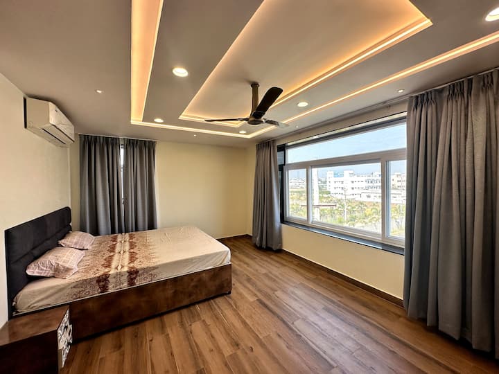 Spacious And Relaxing Room In Arasavalli - Srikakulam