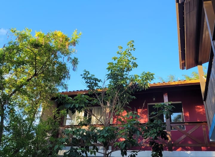 Casa Nova, Alto Astral Com Varanda E Churrasqueira - Florianópolis