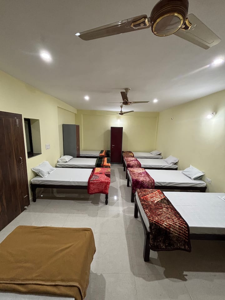 One Bed 499₹ - Gwalior