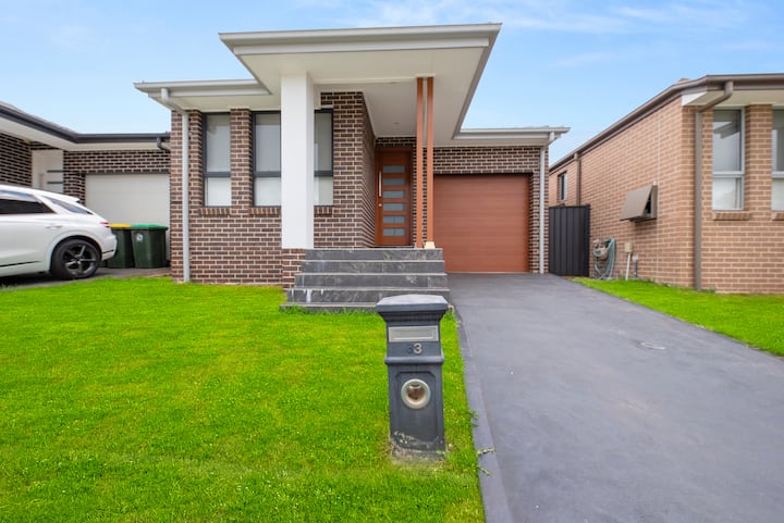 Gregory Hills Haven Luxe - Camden