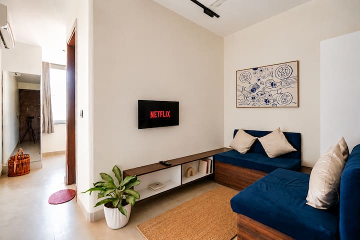 Ss Cozy Private Studio | Quiet & Chill | Long Stay - Gurugram