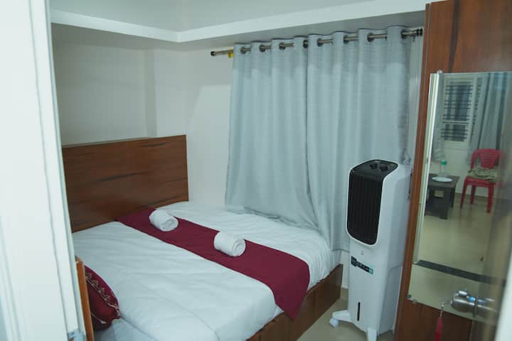 Single Bed Room With Attached Kitchen &Living Room - Kadur