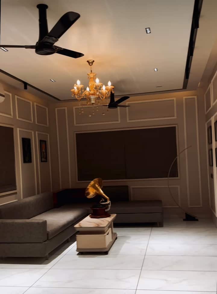 Kamala Baa Vatika - Perfect Staycation Spot - Ahmedabad