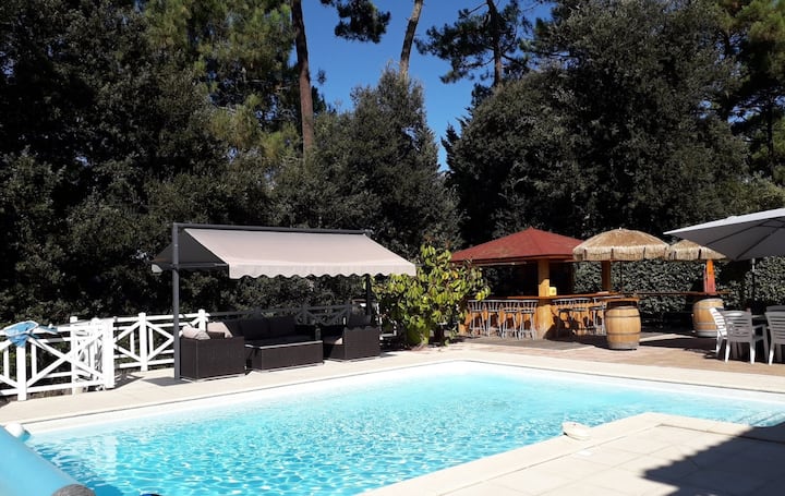 Grande Villa Pour 12 Personnes, Piscine Chauffée - La Teste-de-Buch
