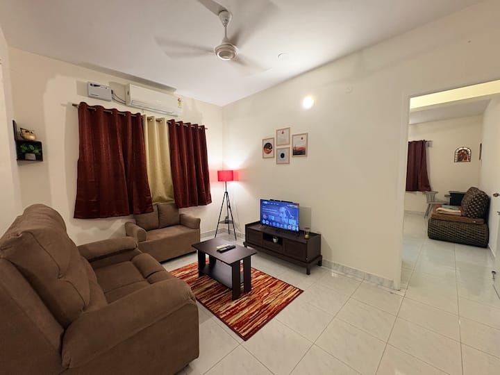 Thiruvanmiyur Cozy 1bhk Studio - Chennai