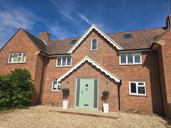 Bedwyn's Delight - Marlborough