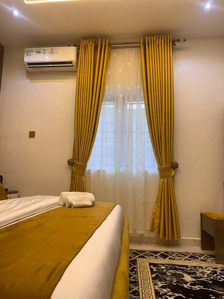 Seamless Hotel | Cozy Private Room In Yenagoa - Nigeria