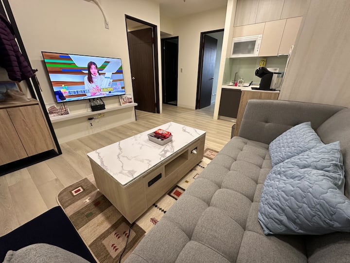 左營高鐵全新溫馨兩房 - 岡山區