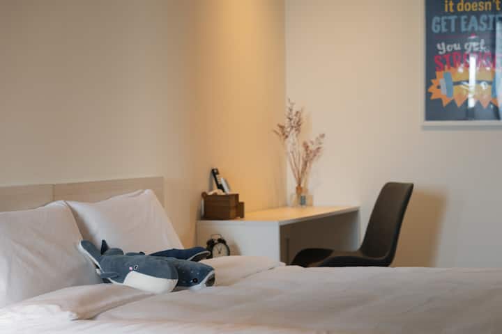 經典雙人房-一大床 - 鹿港鎮