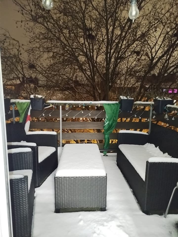 Hello, Welcome To My Apartment - Bremen