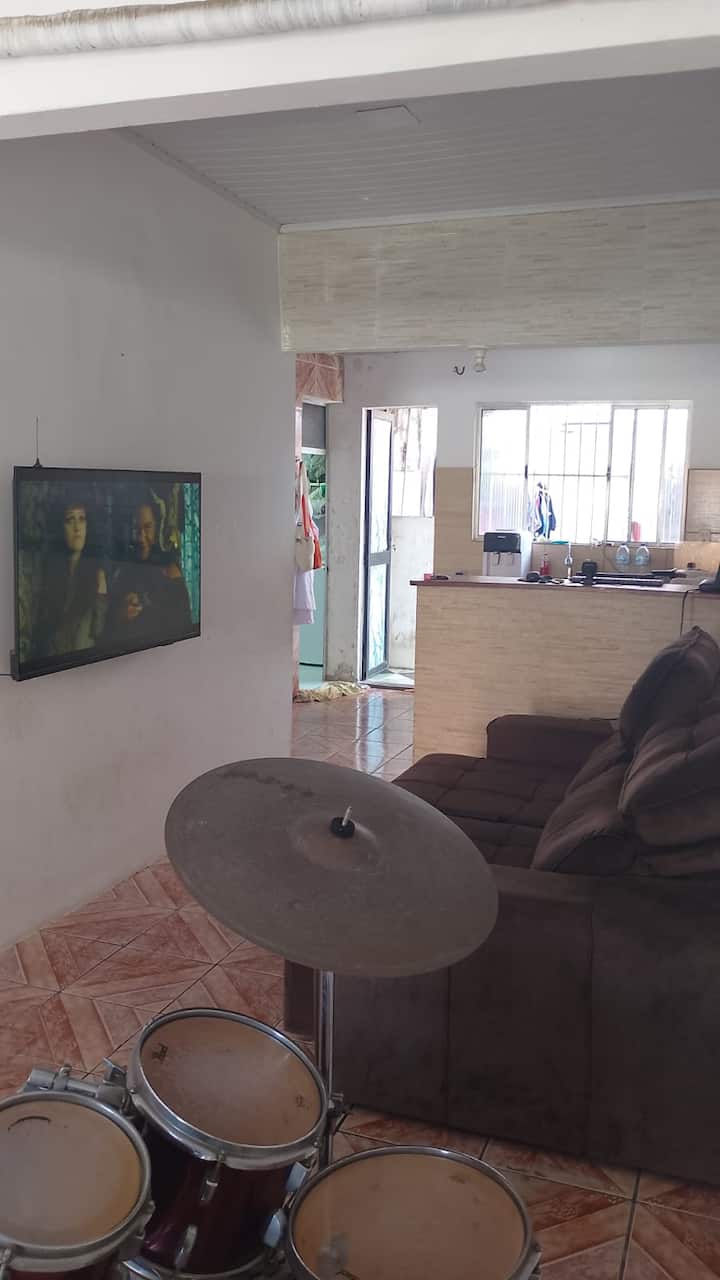 Casa Em São Luís Próximo A Praia, Cabem 8 Pessoas. - São Luís