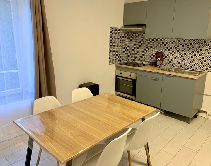 Proche De La Gare Et Du Centre-ville - Chaumont