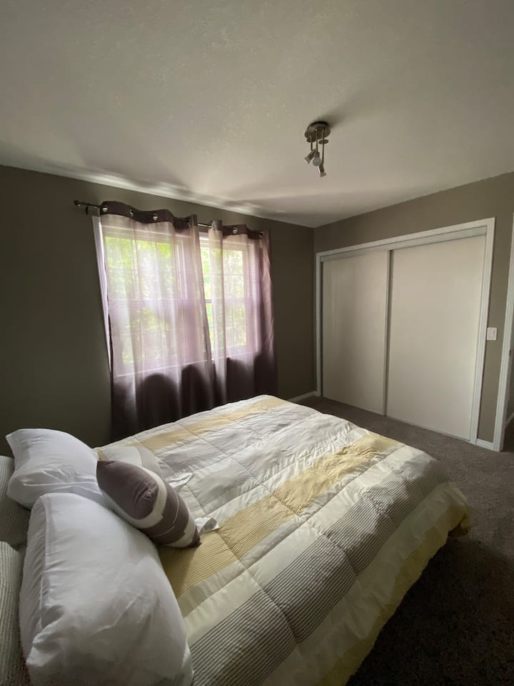 Big Room Small Town - Ingersoll