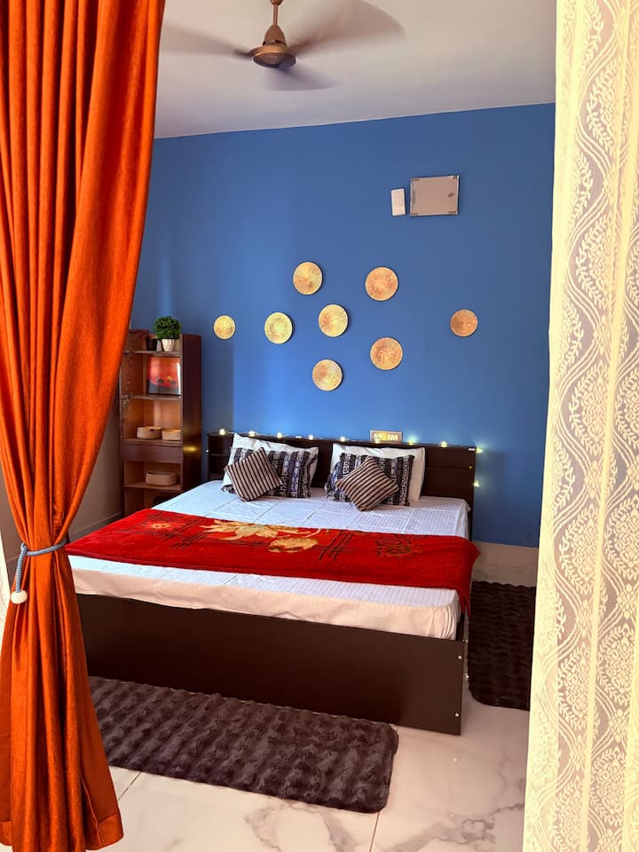 Cute & Cozy Studio | Ac Studio Near Aiims & Sum - Bhubaneshwar
