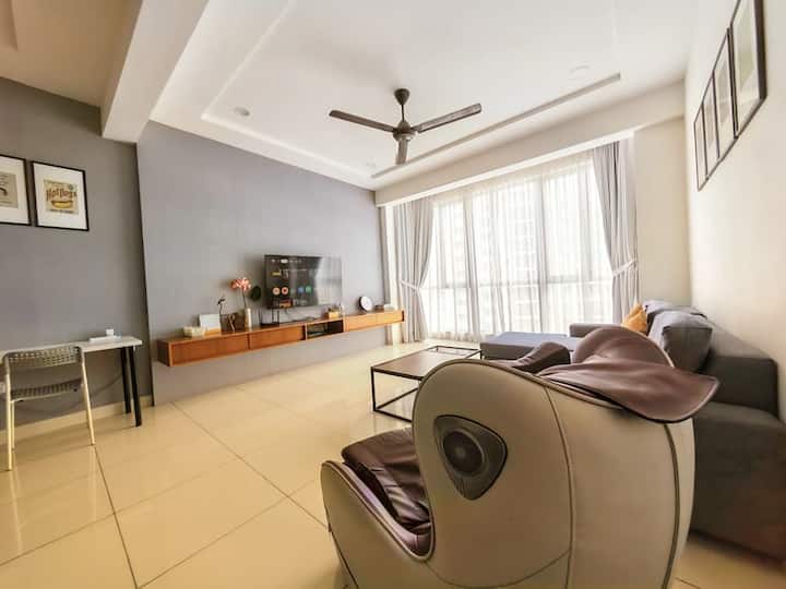 Jazzb 2br2.5b Suites#stonyhurst School#msg Chair - Tanjung Bungah