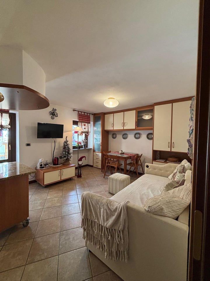 Chez Néné Appartamento In Centro A Chatillon-ao - Champoluc