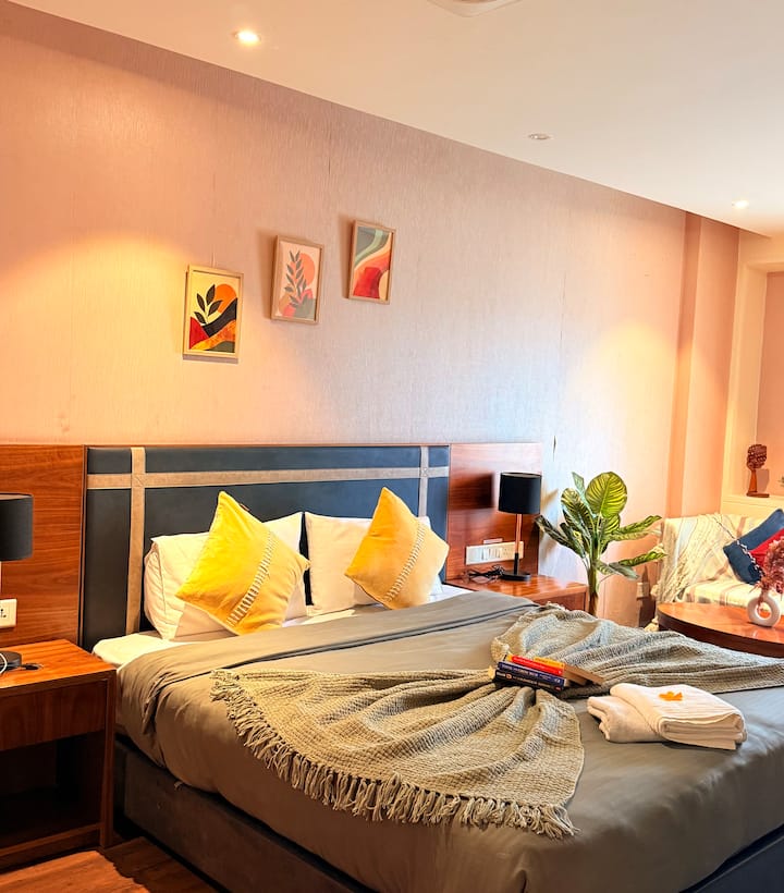 Cozy Studio Apartment | Sohna Road | Gurgaon - Gurgaon