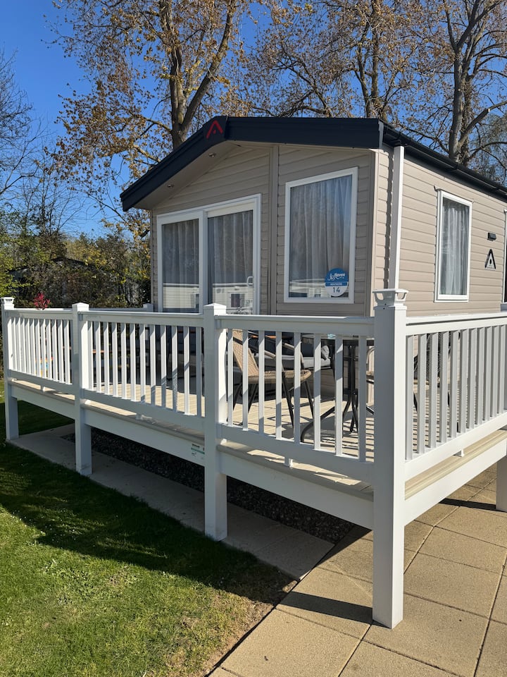 3 Bedroom 2025 Static Caravan At The 5* Haven Park - Gorleston-on-Sea