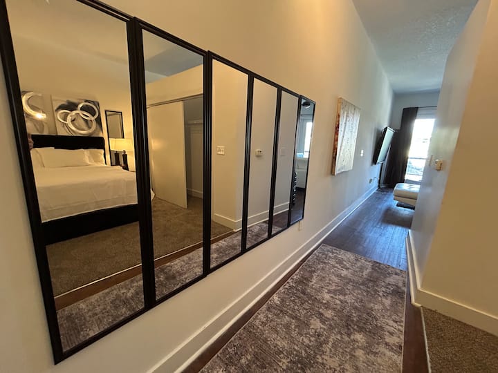 Buckhead Cozy Loft - Buckhead, GA